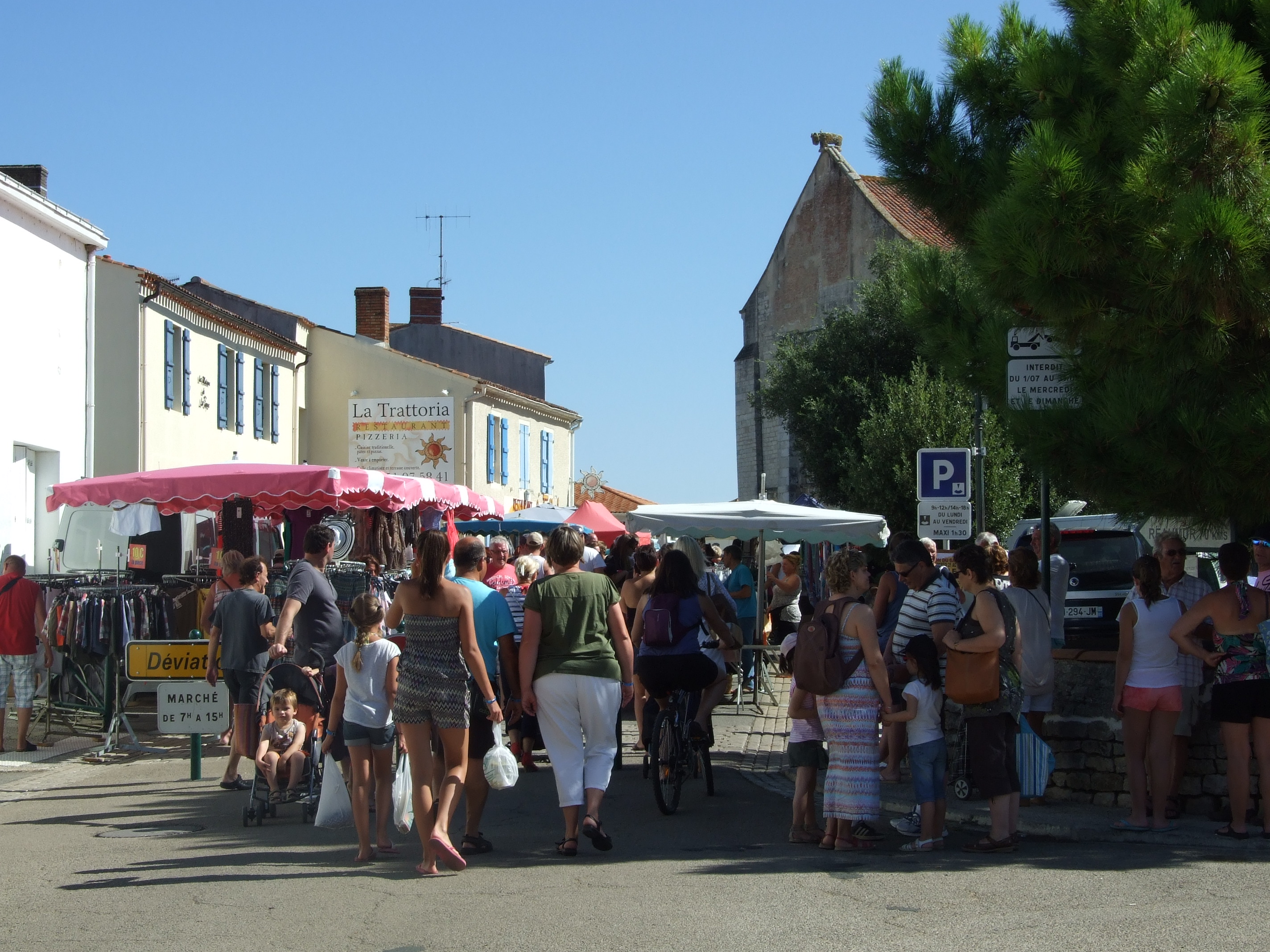 Angles Marché - Crédit Photo© Office de Tourisme Destination Vendée ...